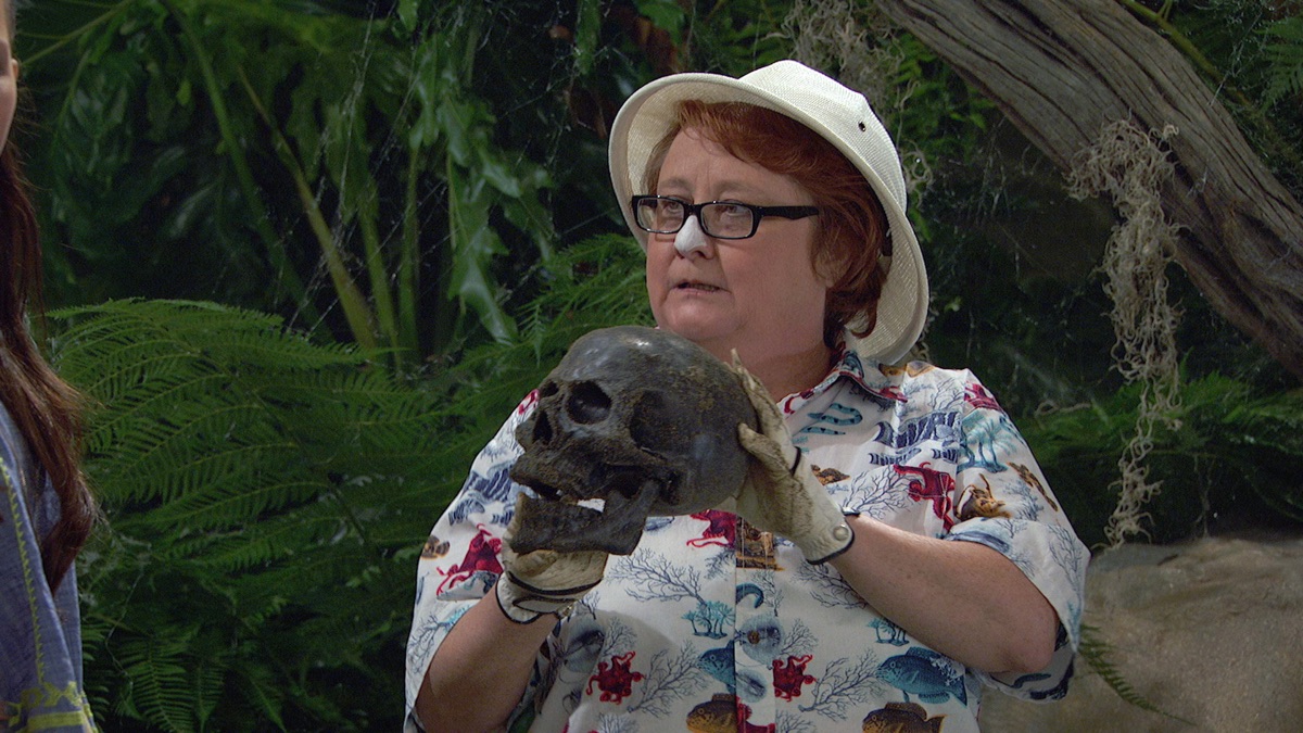 ‎The Curse of the Screaming Skull - Lab Rats (Series 4, Episode 18 ...