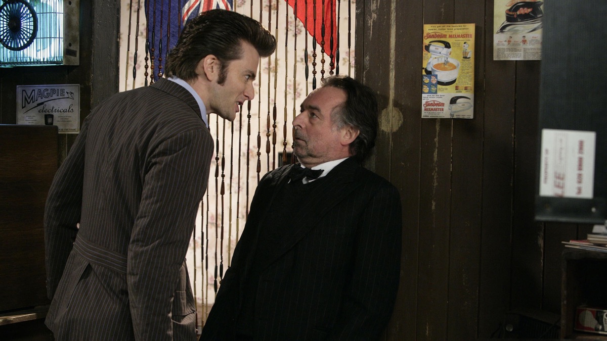 ‎The Idiot's Lantern - Doctor Who (Series 2, Episode 7) - Apple TV (UK)