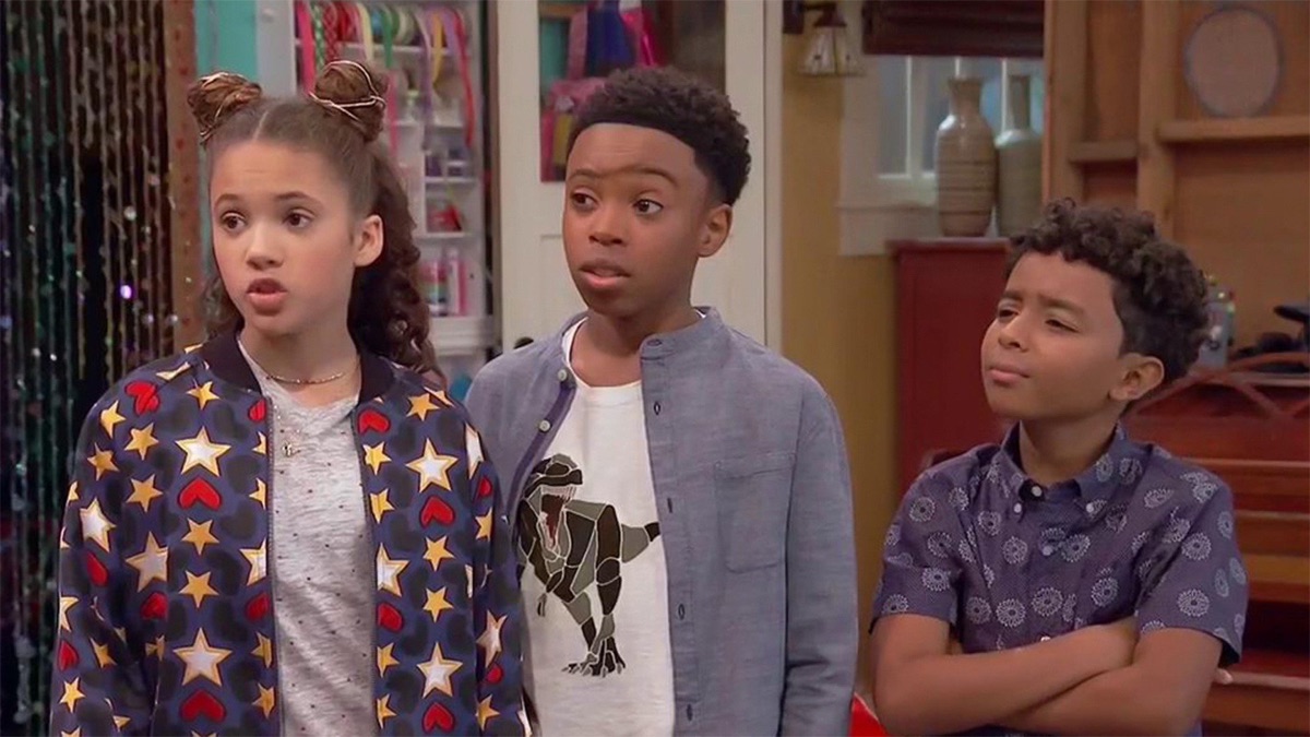 A Farewell to Arthur? - Cousins for Life (Season 1, Episode 9) - Apple TV