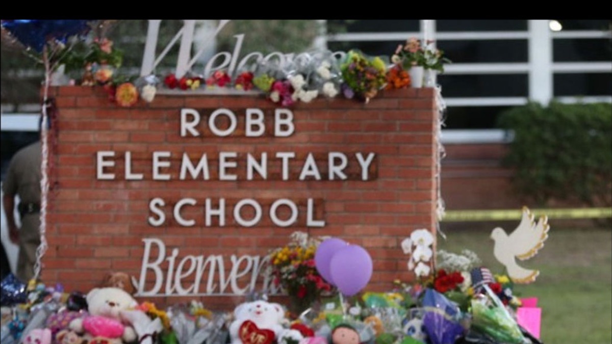 77 Minutes: Surviving the Uvalde Mass Shooting - Apple TV