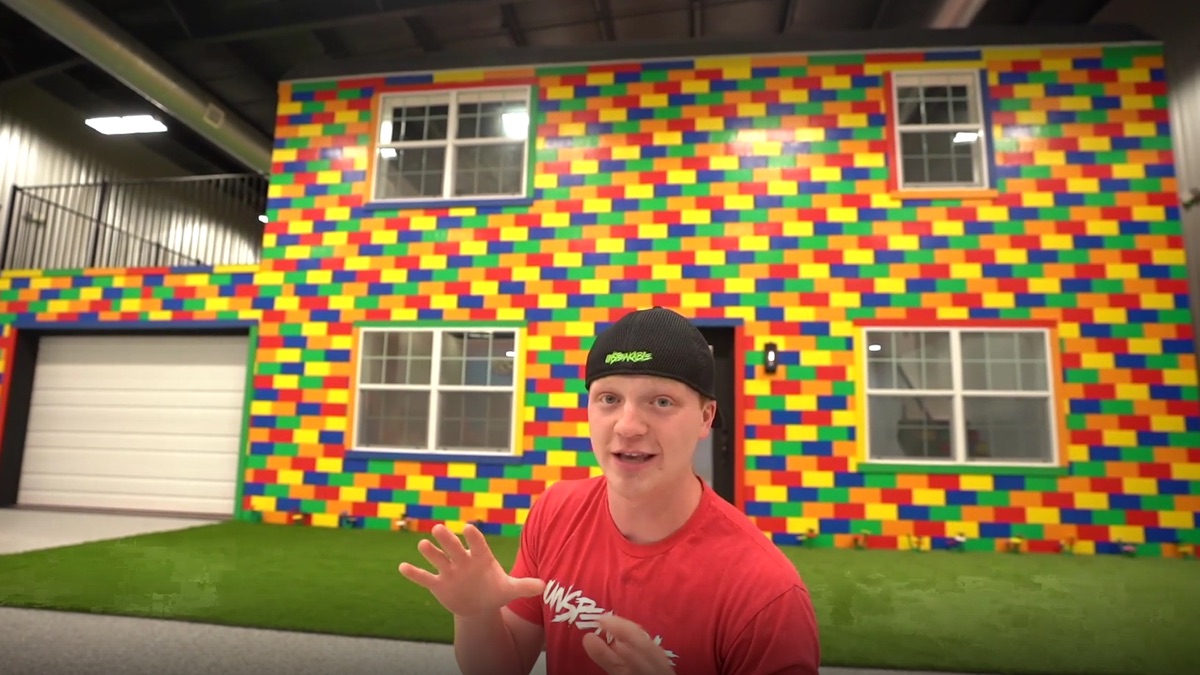 I Built a Real Lego House / Extreme Heads or Tails Coin Toss Challenge ...