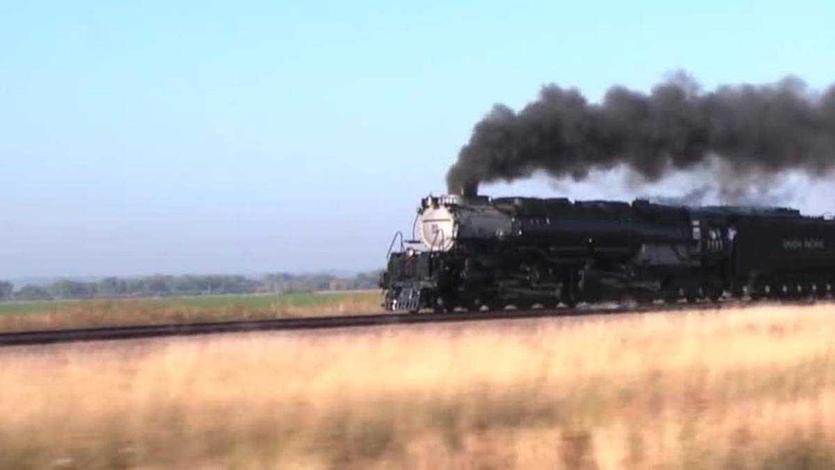 Trains Across America: The Challenger - Apple TV