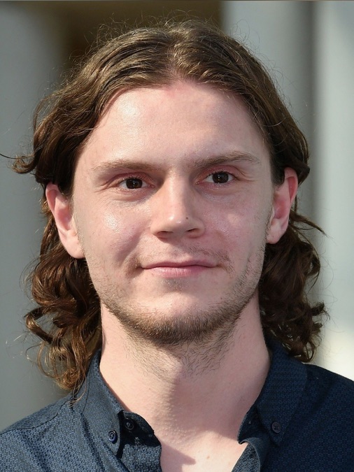 ‎Evan Peters Movies and Shows – Apple TV