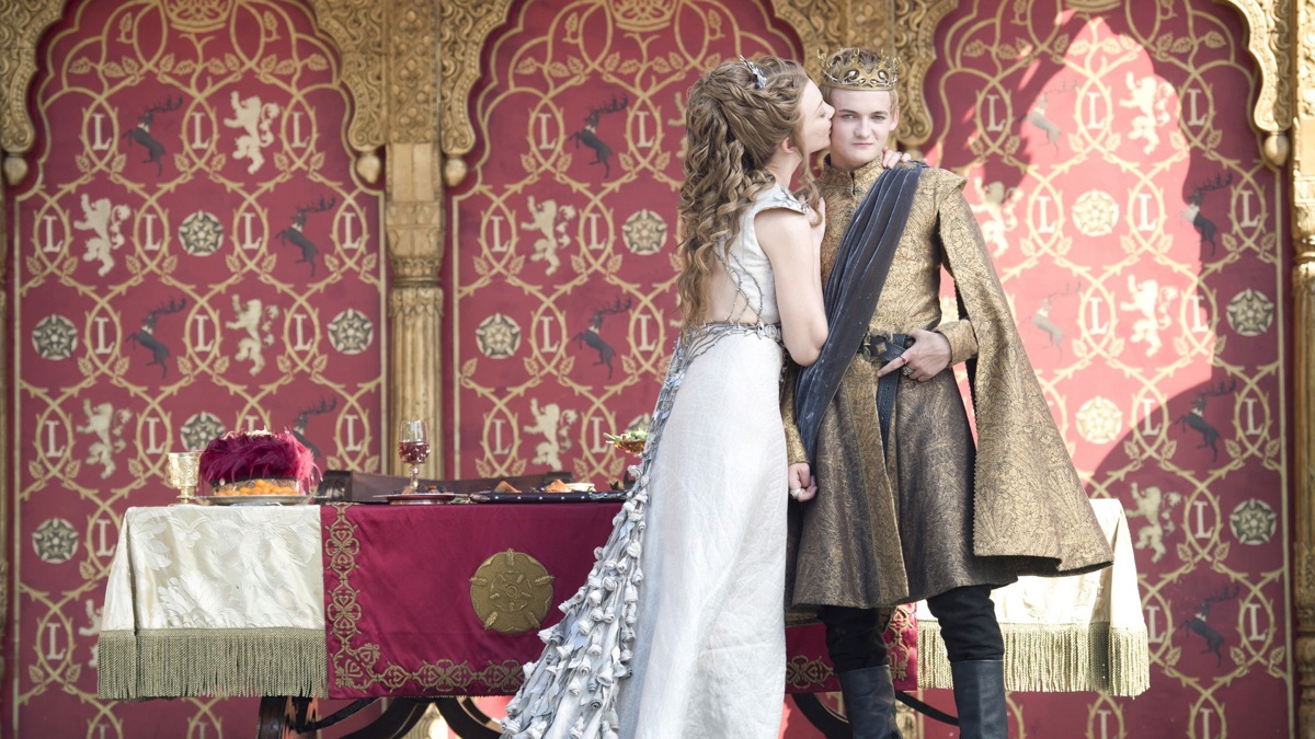 ‎The Lion and the Rose - Game of Thrones (Series 4, Episode 2) - Apple ...