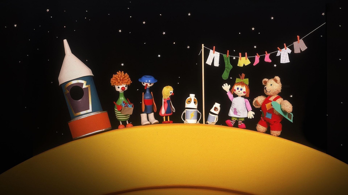 Button Moon - Apple TV (UK)