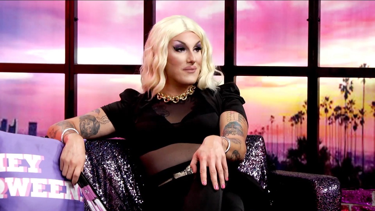 ‎Maebe A. Girl on Look At Huh! With Jonny McGovern - Look At Huh ...