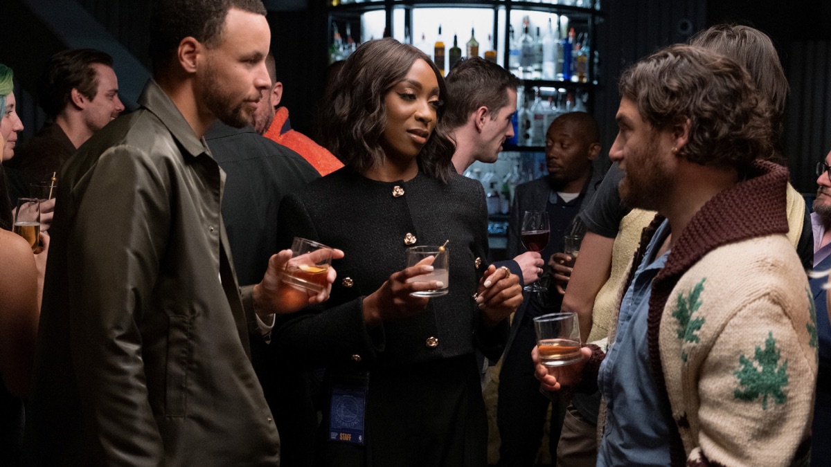 Why Not Me - Mr. Throwback (Series 1, Episode 1) - Apple TV (CZ)