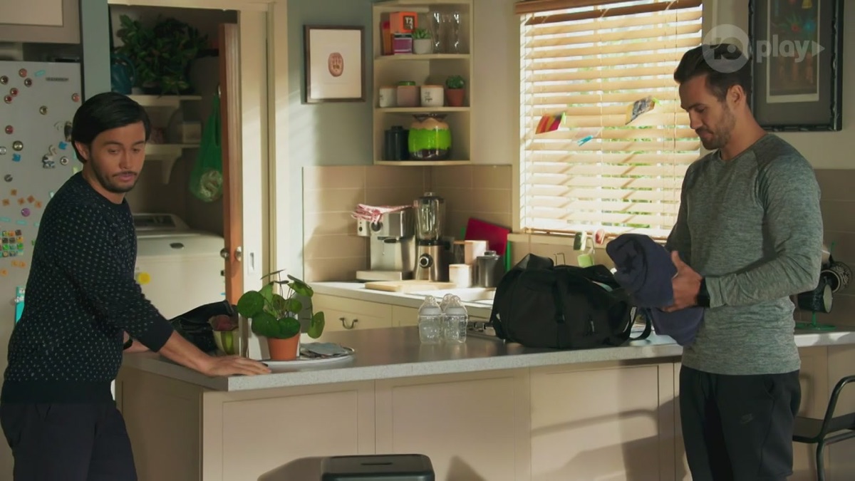 Neighbours - 4 October 2021 - Apple TV (AU)