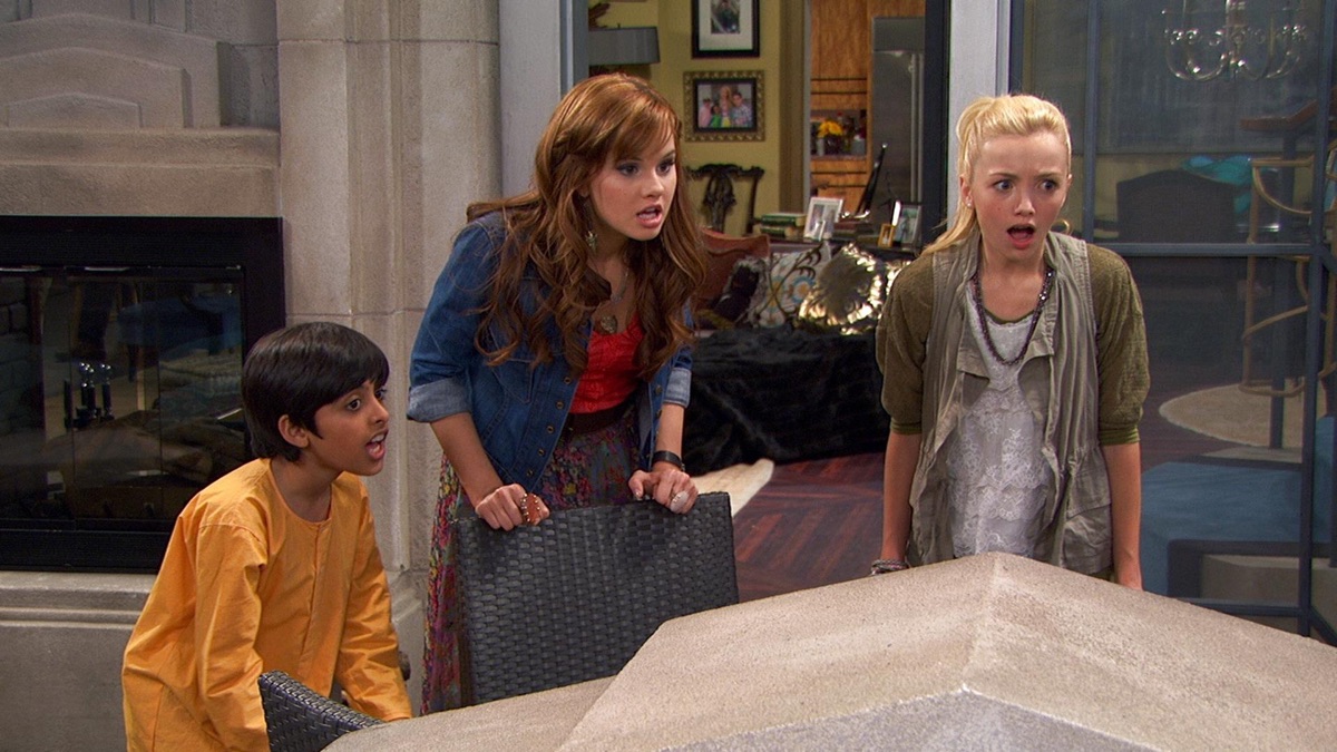 The Talented Mr. Kipling - Jessie (Series 1, Episode 2) - Apple TV (OM)