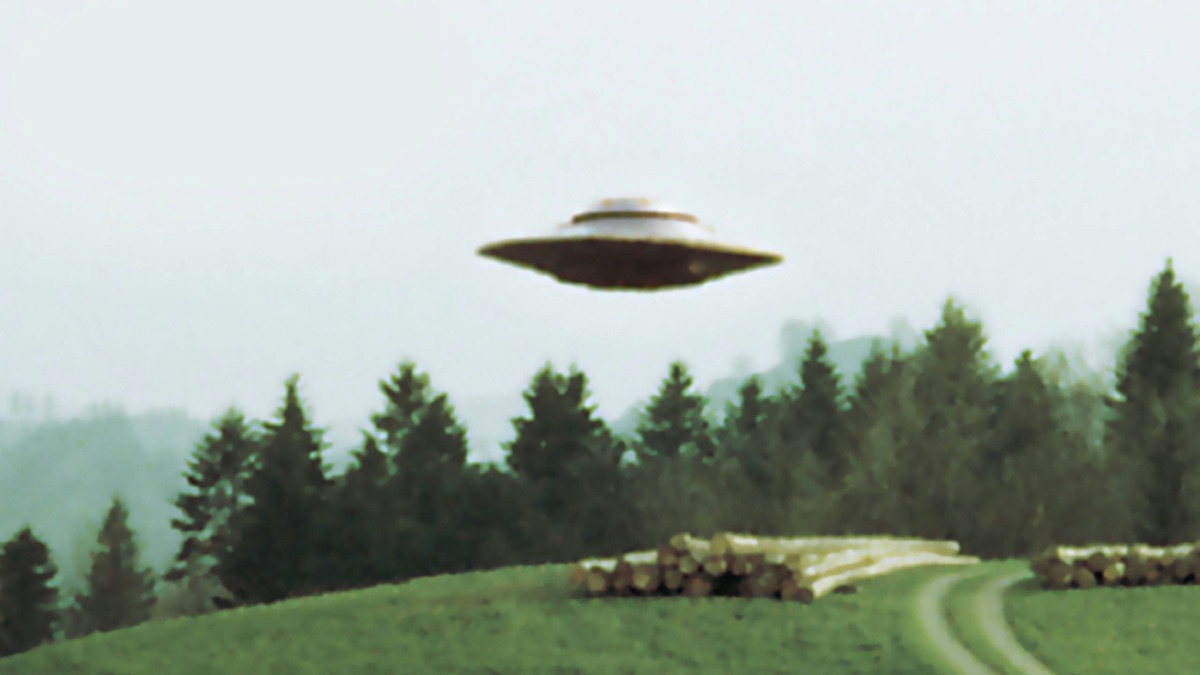 The Silent Revolution of Truth: UFOs and Prophecies from Outer Space ...
