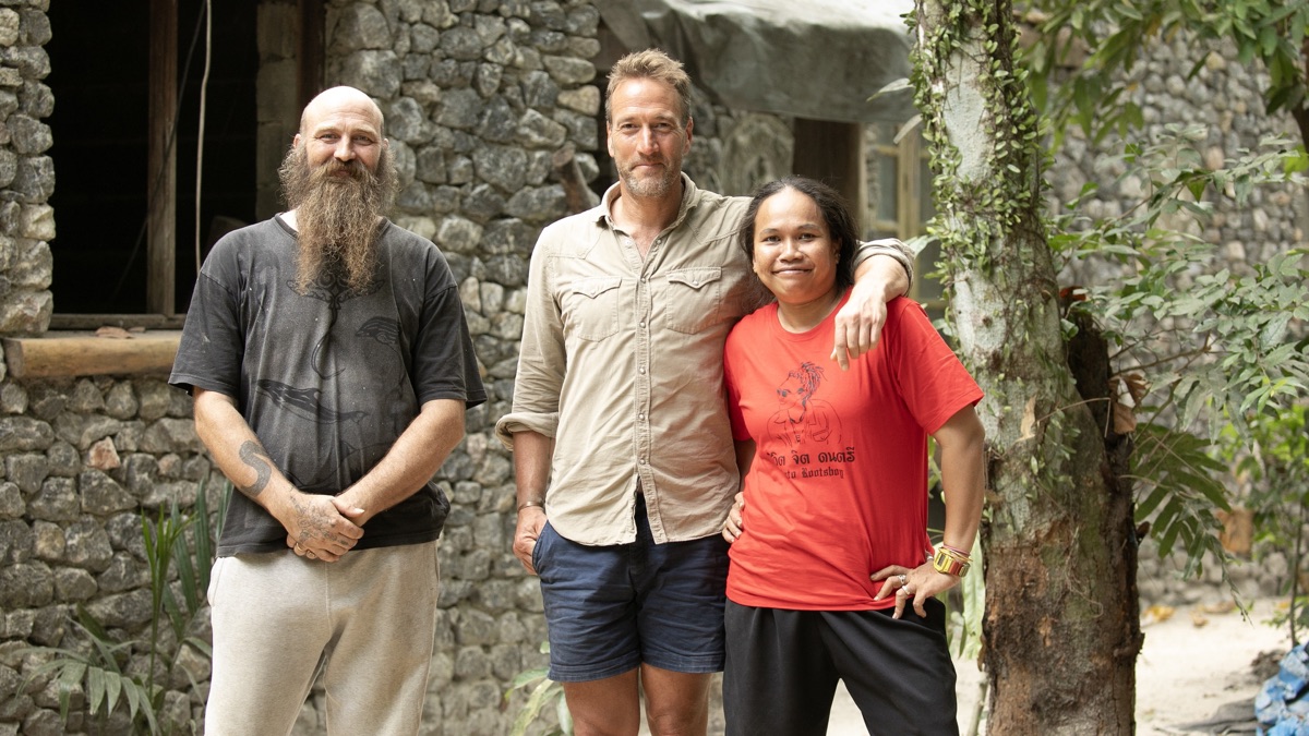 Revisit: Cambodia/Thailand - Ben Fogle: New Lives in the Wild (Series ...