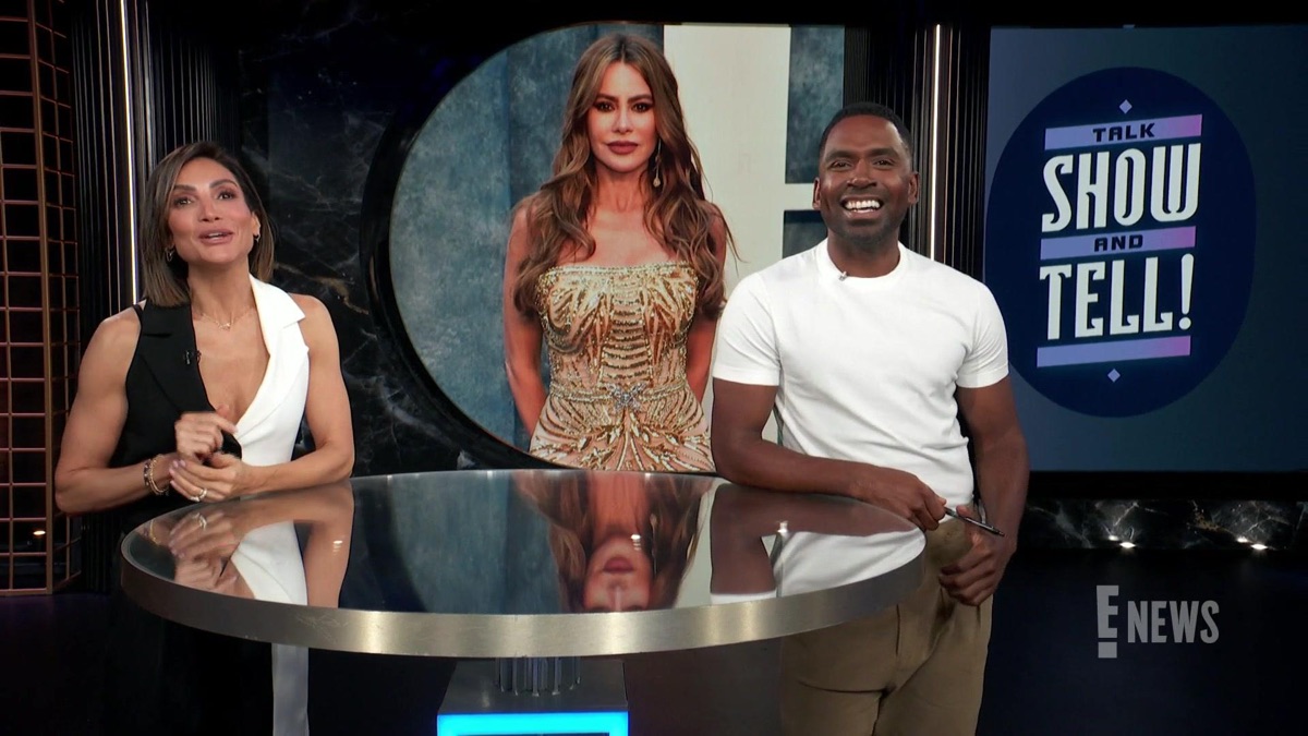 E! News 1/17 - E! News - Apple TV