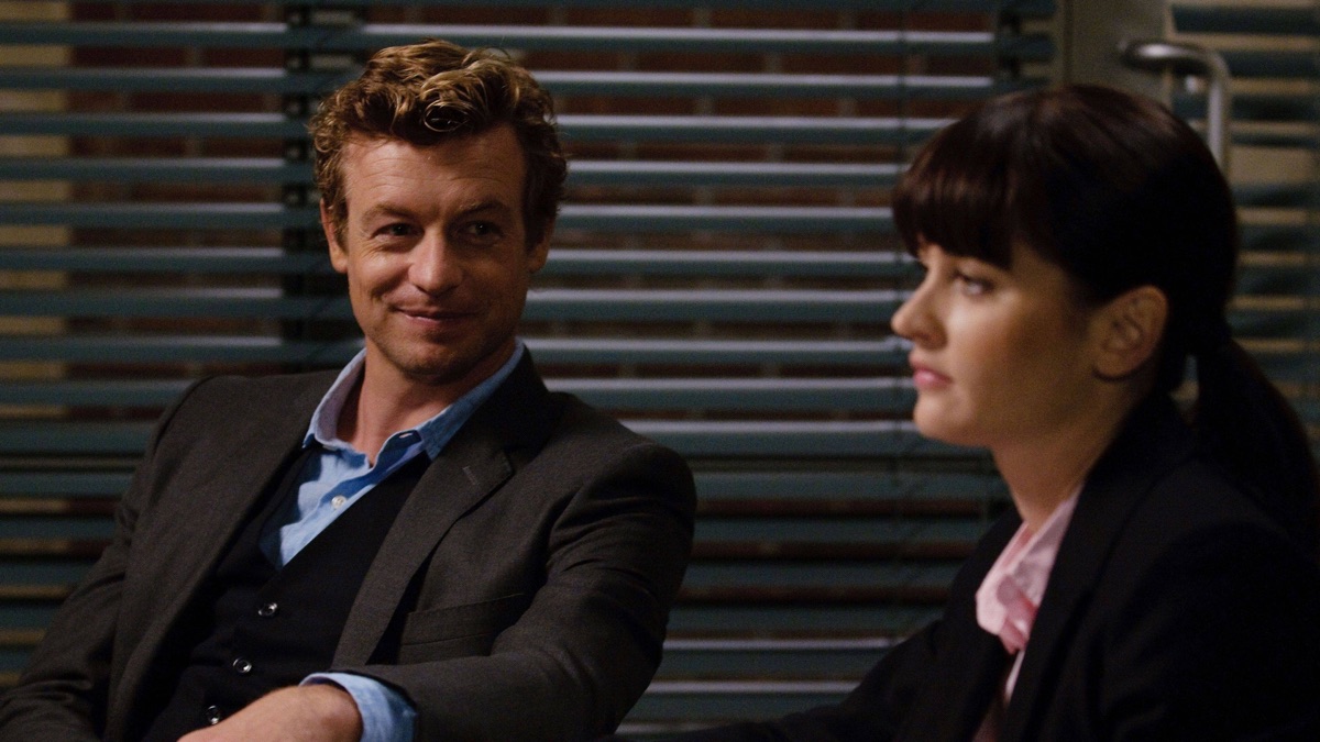 Red Scare - The Mentalist (Series 2, Episode 5) - Apple TV (EG)