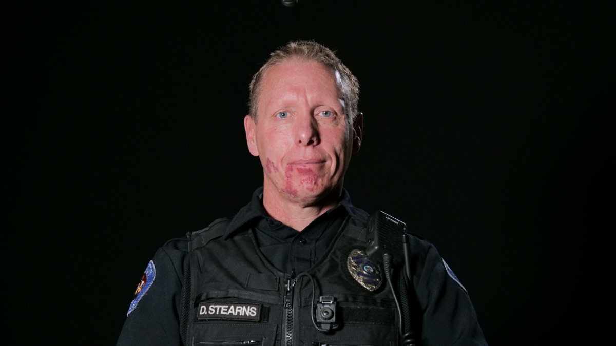 Manhunt - Body Cam (Series 4, Episode 9) - Apple TV (FI)