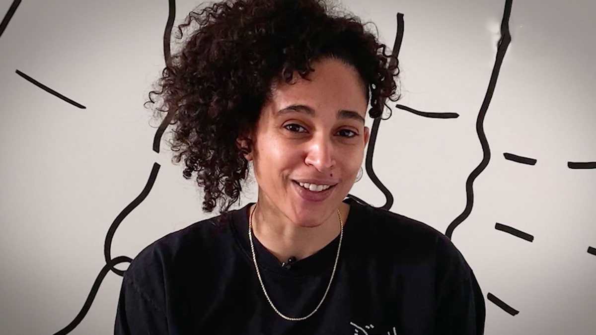 ‎Une journée avec l'artiste Shantell Martin - Apple TV
