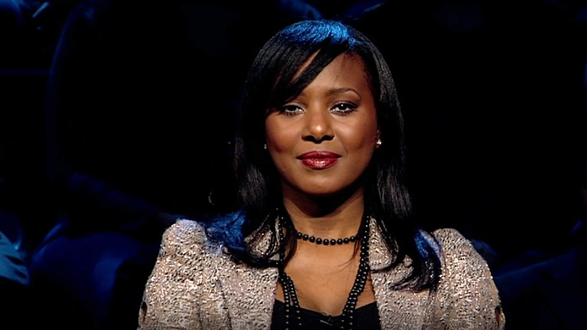 Episode 2 - Celebrity Mastermind (Series 5, Episode 2) - Apple TV (UK)