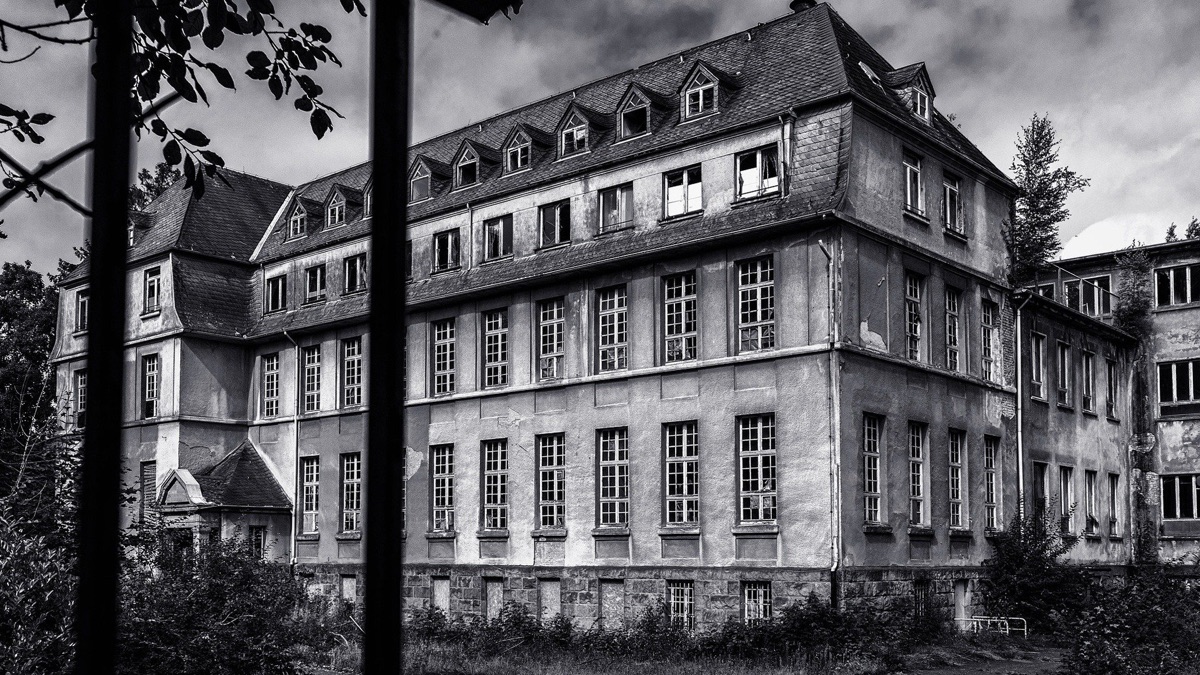 The Cosmic Onion - Apple TV (UK)