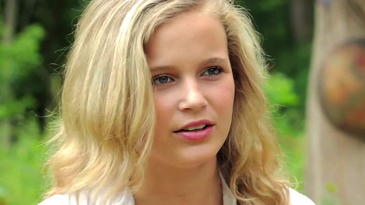 Unearthing - Apple TV