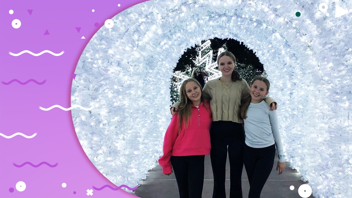 Christmas At The Princess Resort - Life of Riley (Season 1, Episode 56 ...