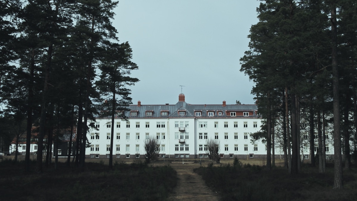 Episode 1 - Ghost Hunt (Series 3, Episode 1) - Apple TV (DK)