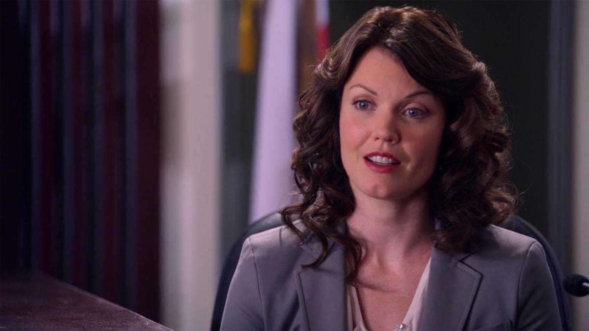 ‎The Long Road To Napa - Drop Dead Diva (Series 2, Episode 3) - Apple ...