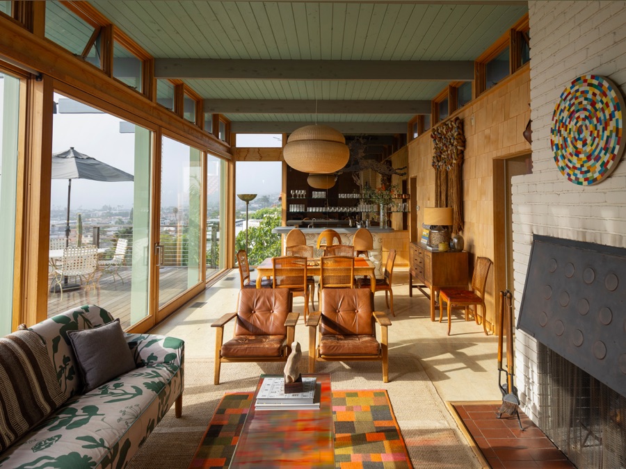 Room to Inspire - Apple TV