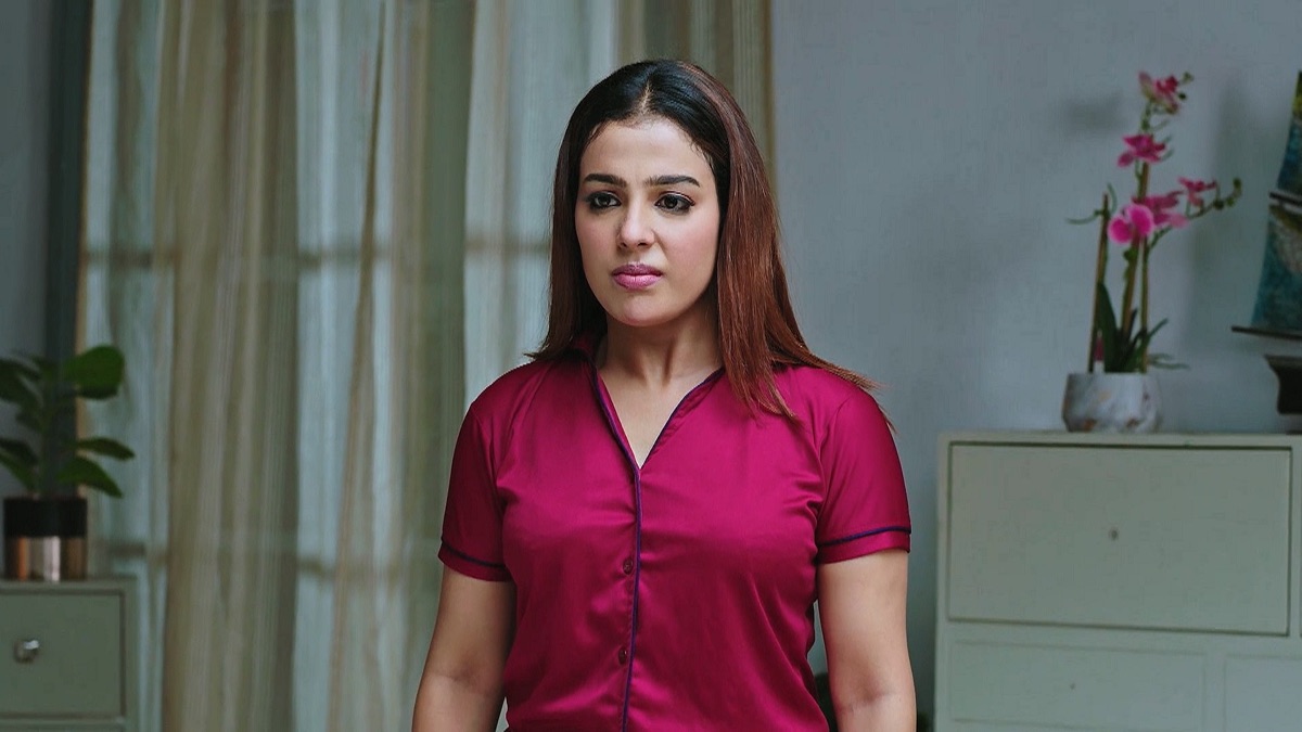 ‎Malavika Senses Danger - Naa Ninna Bidalaare - Apple TV (IN)