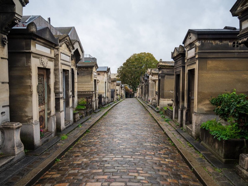 9 of the Most Famous Cemeteries in Paris - Apple Maps