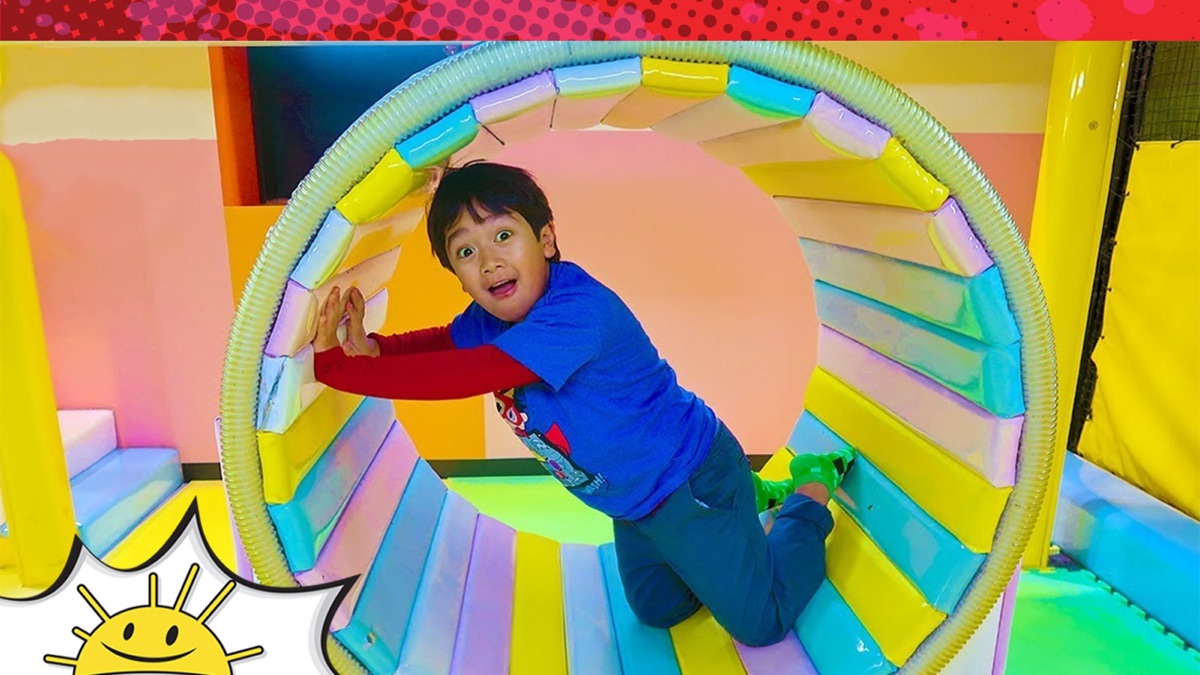 Indoor Playground for Kids With Ryan's World! - Ryan's World (Season 5 ...