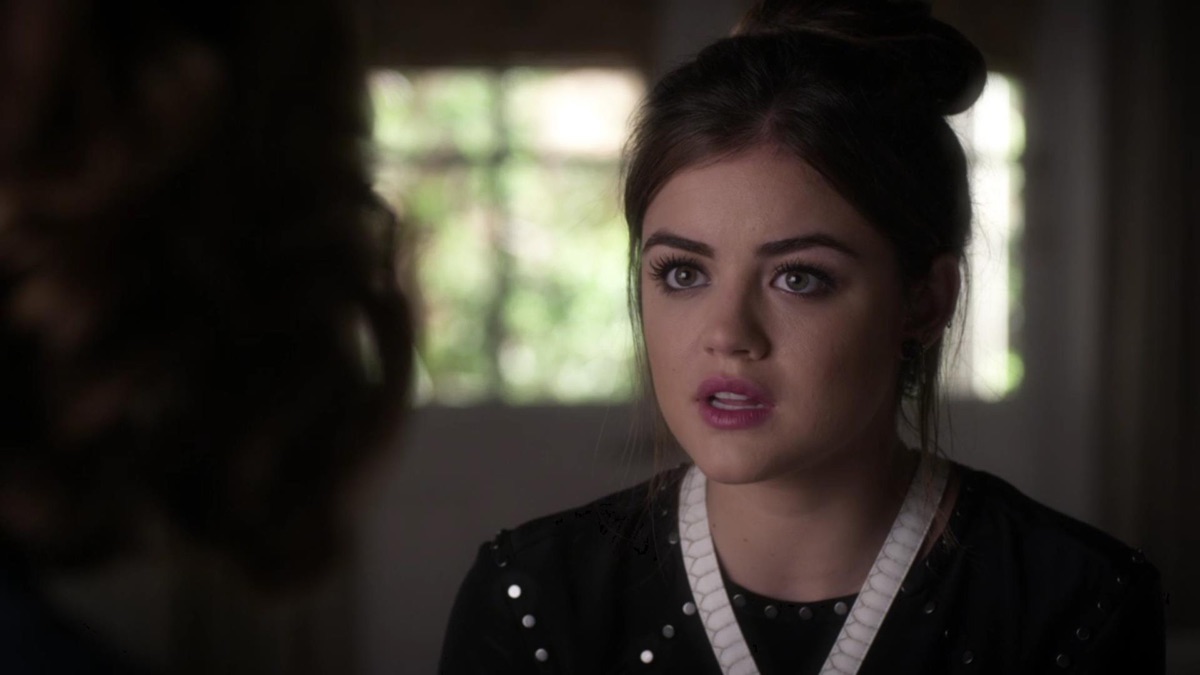 ‎Bloody Hell - Pretty Little Liars (Series 5, Episode 21) - Apple TV (IE)