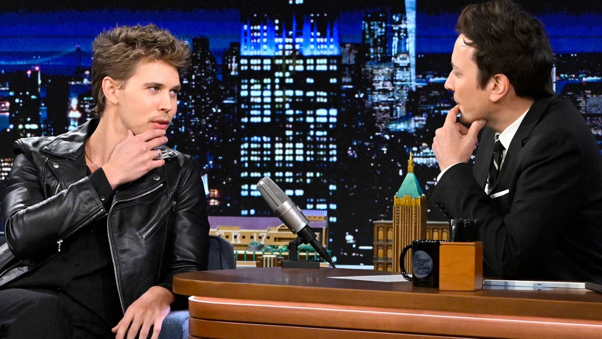 Austin Butler; Mark Ronson; Kings of Leon - The Tonight Show Starring ...