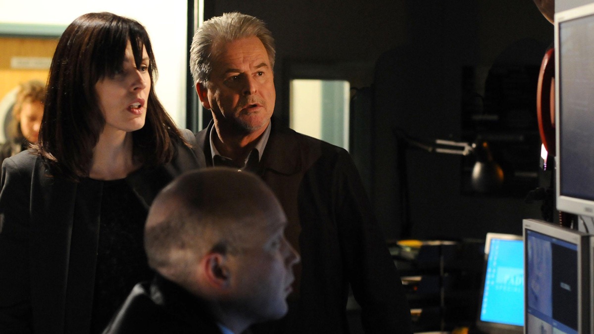 Endgame Part II – Waking the Dead (Season 8, Episode 8) - Apple TV (AU)