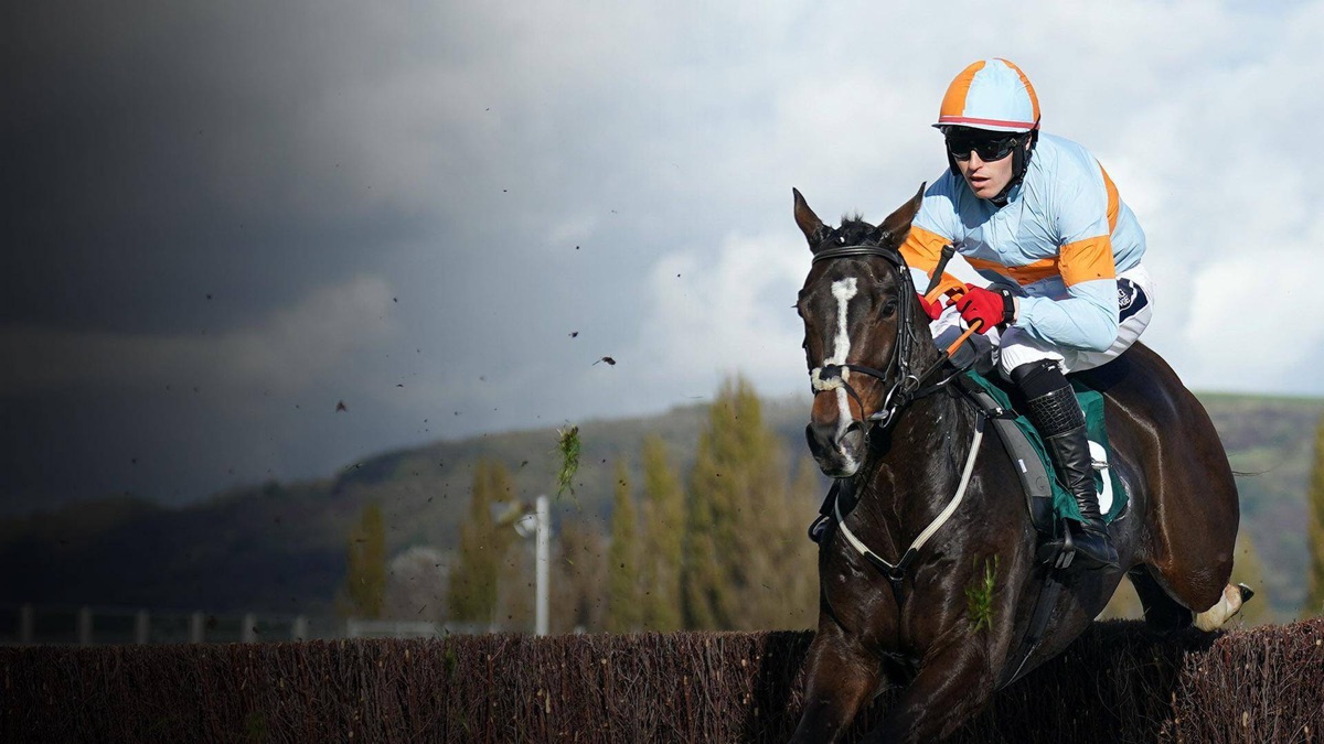 Live from Kelso - ITV Racing - Apple TV (UK)