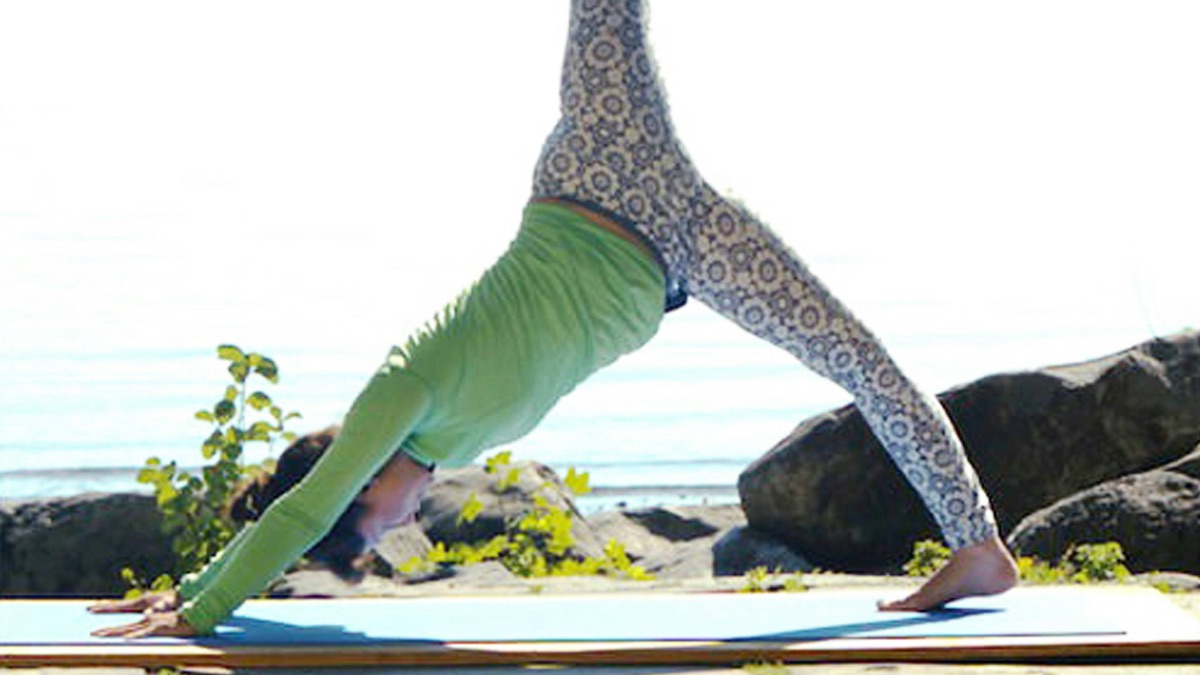 Lite Yoga Breakfast - Apple TV
