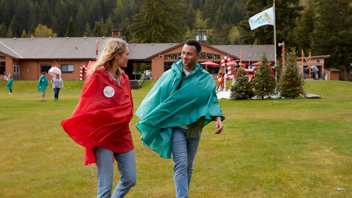 Campfire Romance - Apple TV (CA)