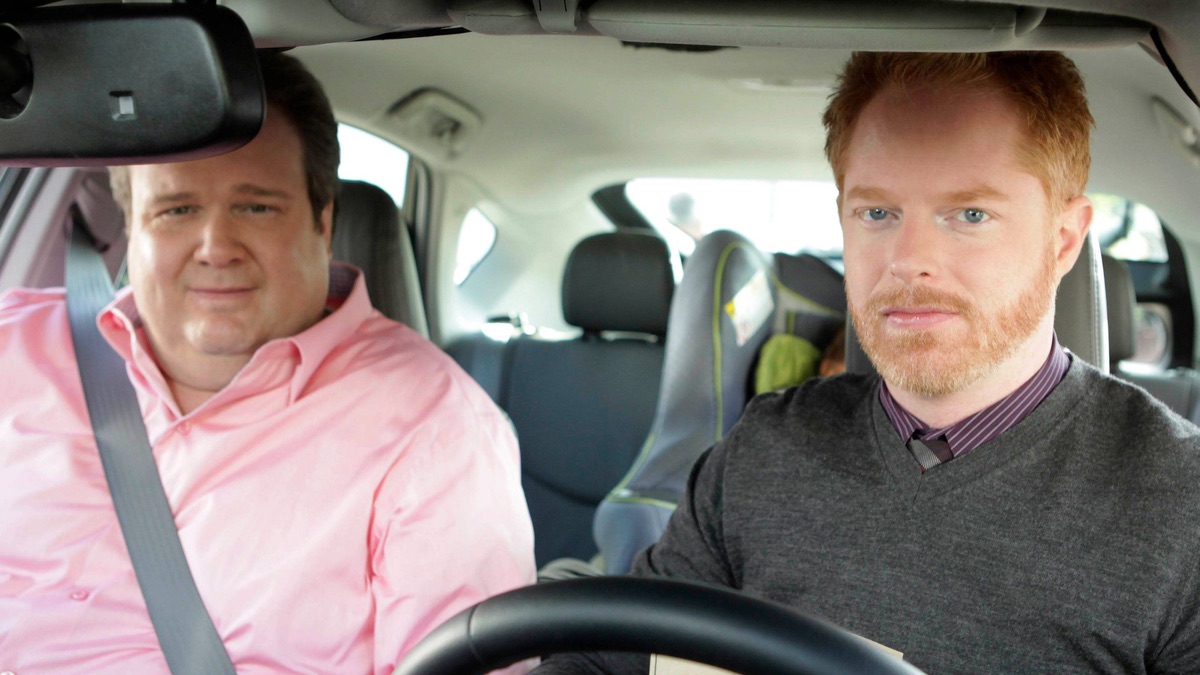 Regrets Only - Modern Family (Series 2, Episode 16) - Apple TV (QA)