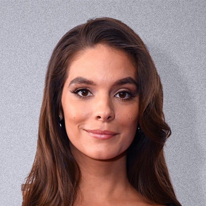 Caitlin Stasey Films And Shows Apple Tv Tr