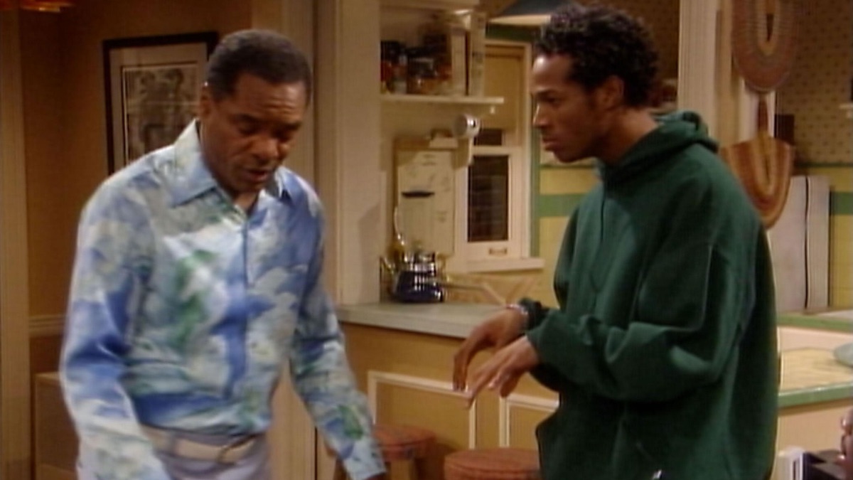 Pops Moves In - The Wayans Bros. (Season 1, Episode 6) - Apple TV