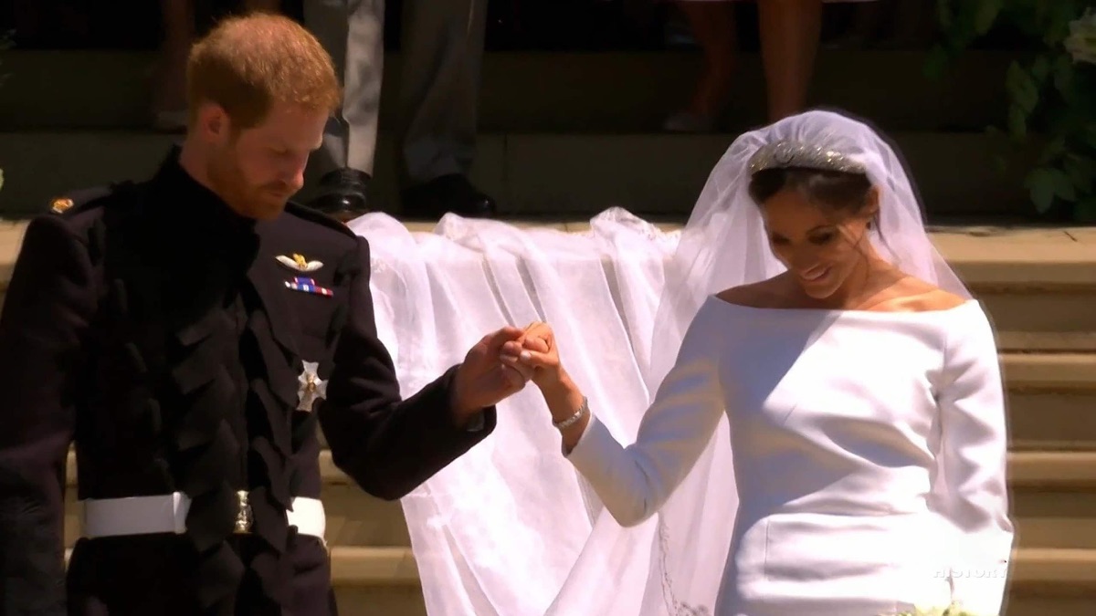 Power Couples - History's Crazy Rich Ancients (Series 1, Episode 9 ...