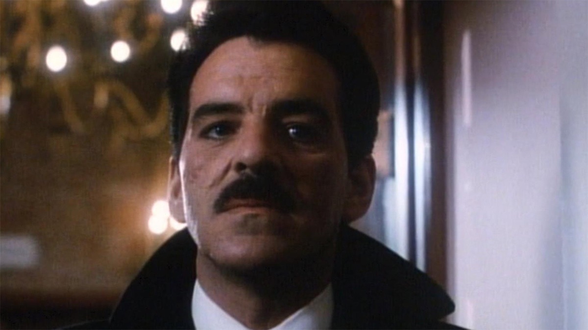 Pilot - Historia del Crimen (temporada 1, episodio 1) - Apple TV