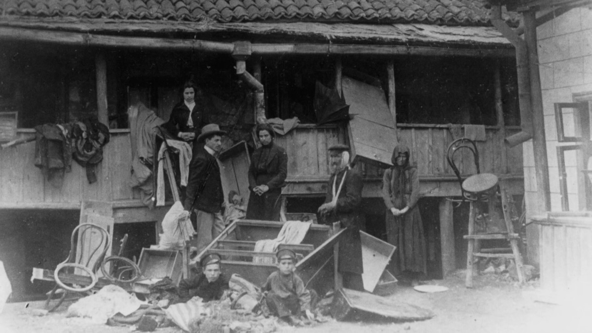 From Emancipation To The Holocaust – 17911945 - Antisemitism 2000 Years ...