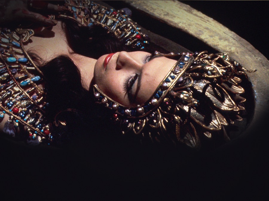 Blood from the Mummy's Tomb - Apple TV