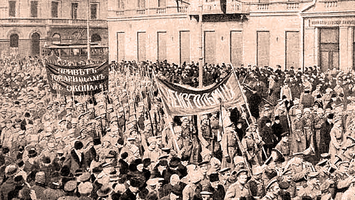 ‎Russian Radicals, War, and Revolution - Understanding Russia: A ...