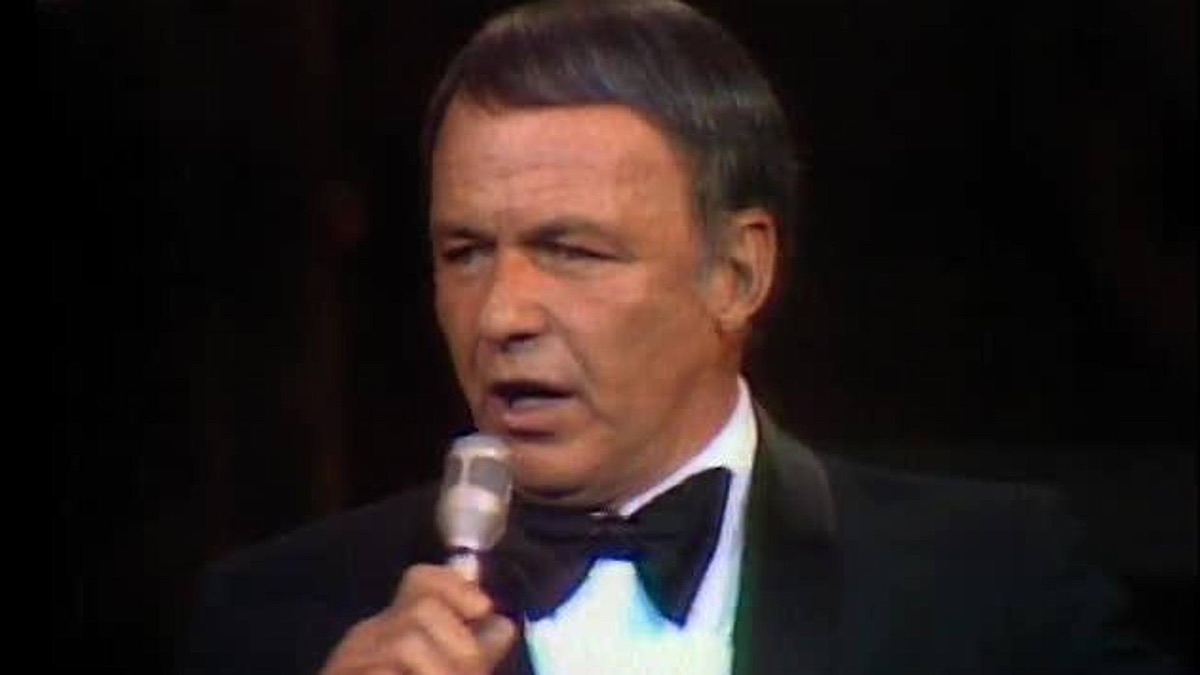 Frank Sinatra - At The Royal Festival - Apple TV (IE)