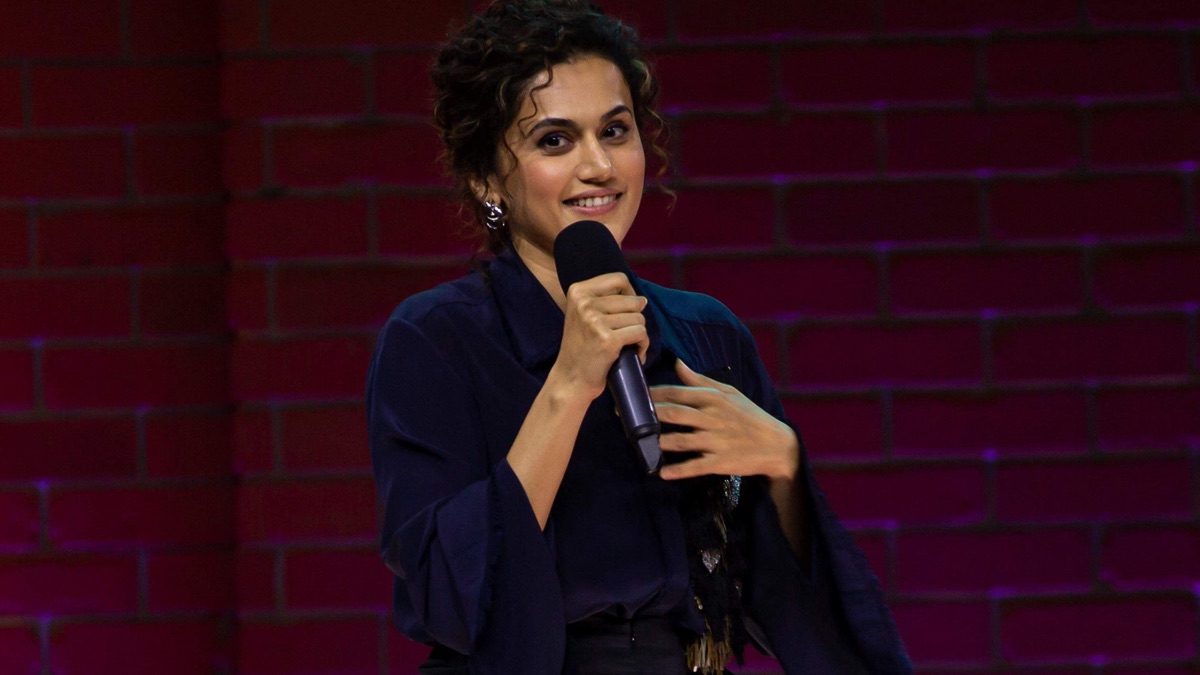 ‎Taapsee Pannu ft. Angad Singh Ranyal - One Mic Stand (temporada 1 ...