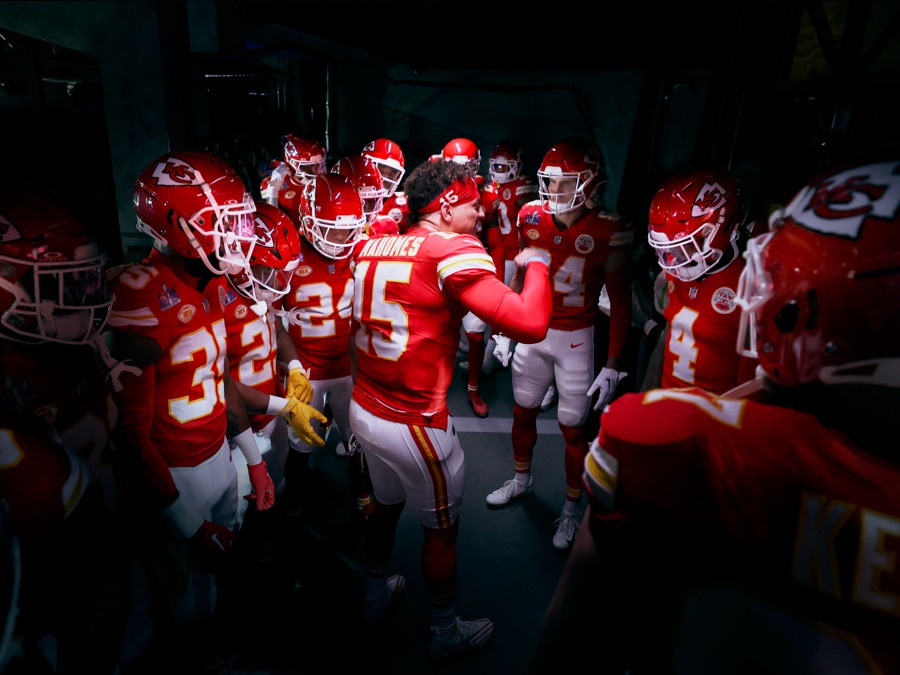 4 minutes inside Super Bowl LVIII - Apple TV (UK)