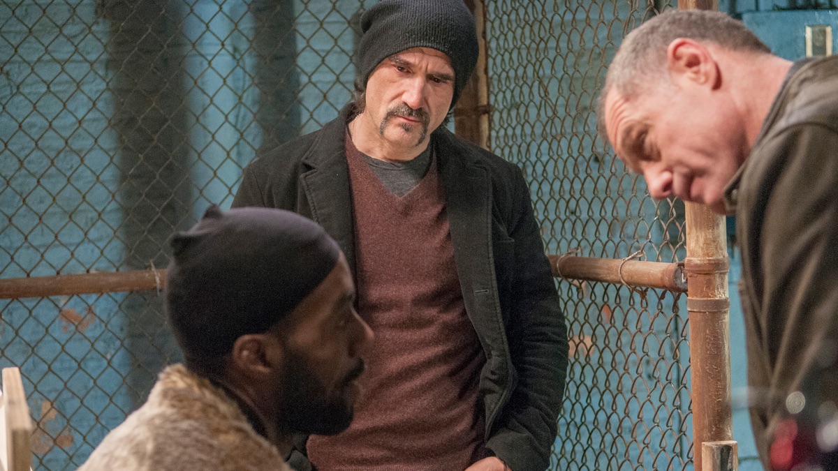 The Three Gs - Chicago P.D. (Series 2, Episode 19) - Apple TV (الإمارات)