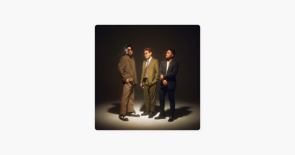 ‎Romantic Prom Night by What The Duck - Apple Music