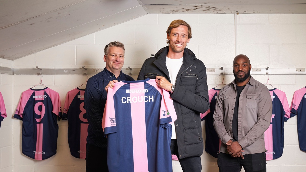 We're Expecting a Saviour - Peter Crouch: Save Our Beautiful Game ...