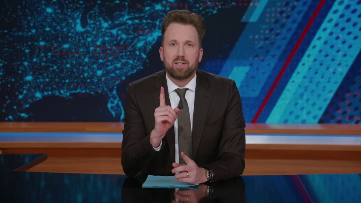 ‎4. November 2025 - Sanna Marin - The Daily Show - Apple TV (DE)